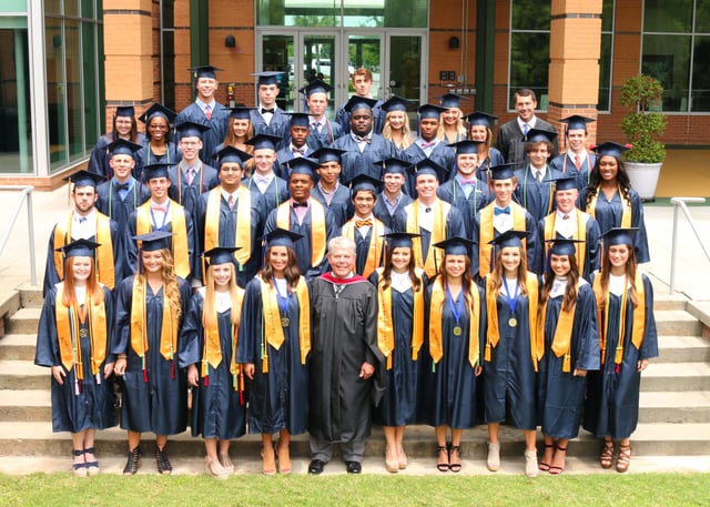 Headmaster wishes Valwood graduates well - Valwood School